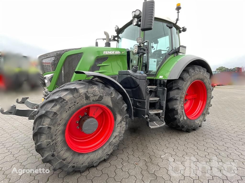 Prodaje se Fendt 828 Vario S4 Profi Plus traktor točkaš na aukciji