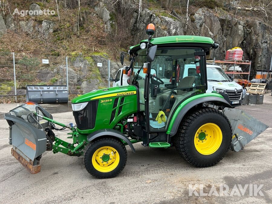 Prodaje se John Deere 3039R traktor točkaš na aukciji