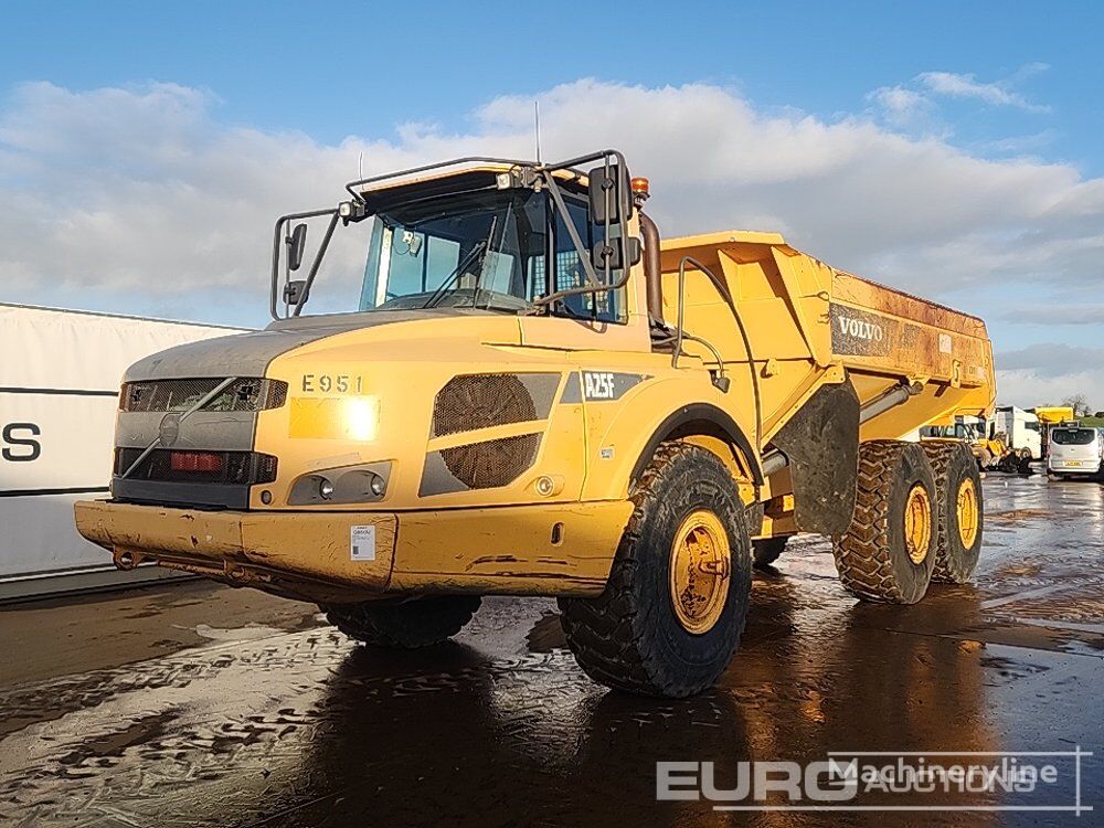 Prodaje se Volvo A25F zglobni damper na aukciji