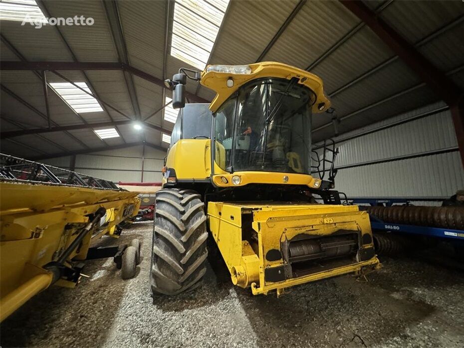 New Holland 9090 kombajn za žito