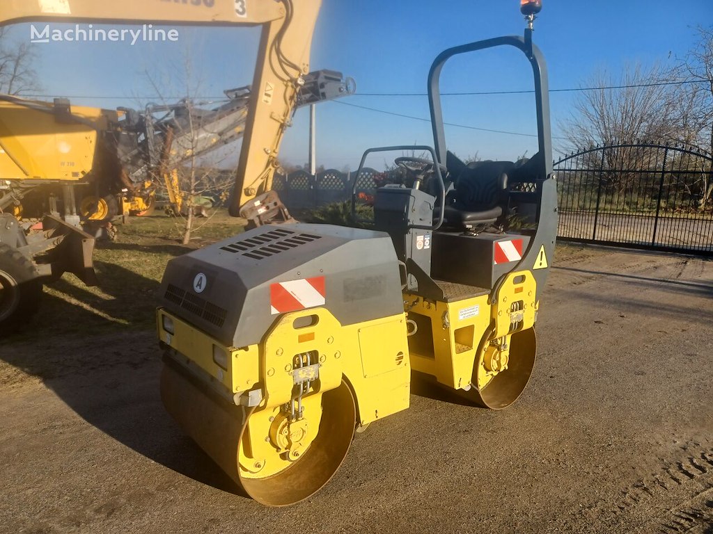 BOMAG BW 100 AD-3 mali valjak