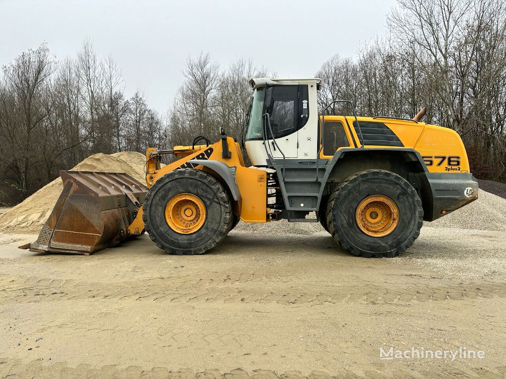 Liebherr L 576 2plus2 prednji utovarivač