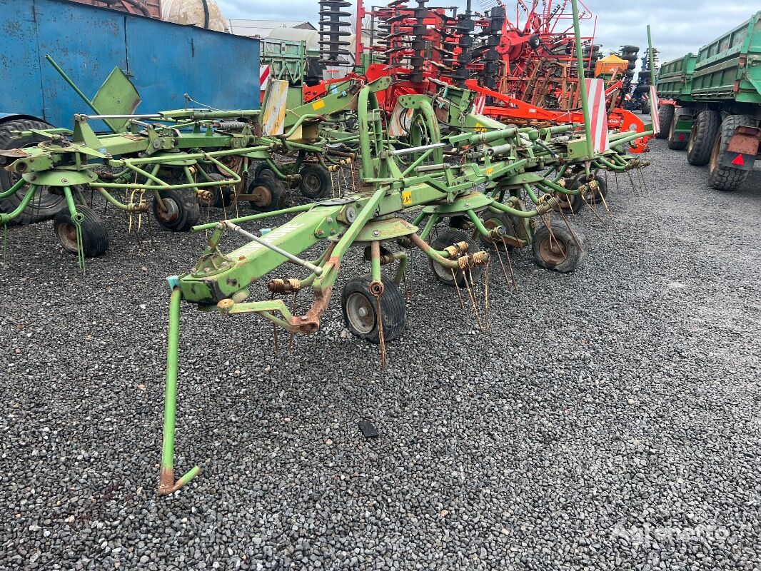 Krone 2X KW 8.50 / 8 prevrtač sena