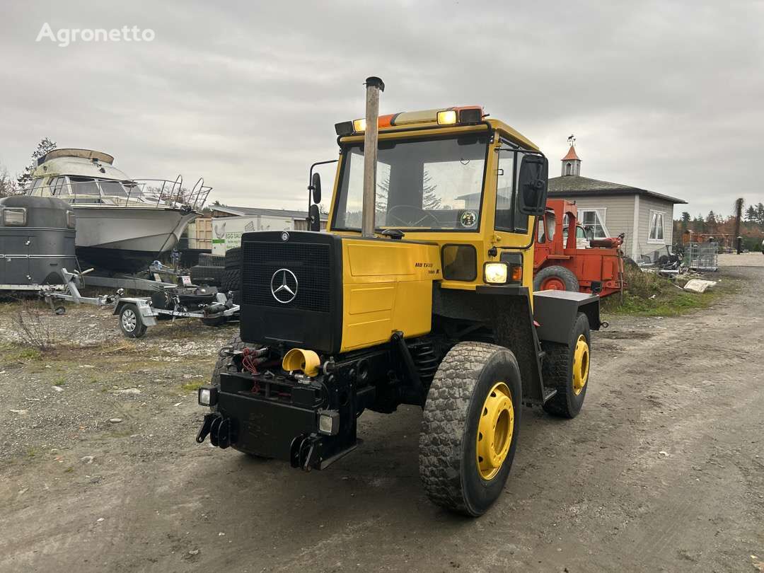 Prodaje se MB 700 k traktor točkaš na aukciji