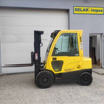 Viljuškar HYSTER 2,5t-dizel