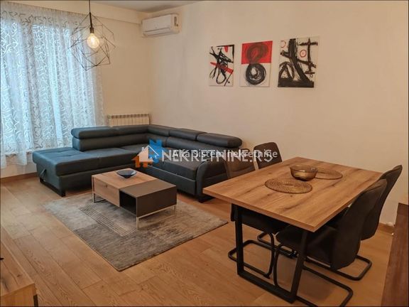 Novi Beograd, Blok 65, West 65, 2.0 stan, 54m2, 1000 EUR, ID 51458