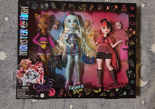 Original Monster High veliki set- na stanju 1set