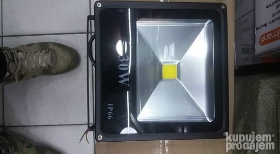 Reflektori led na struju 20w,30w i 50 w