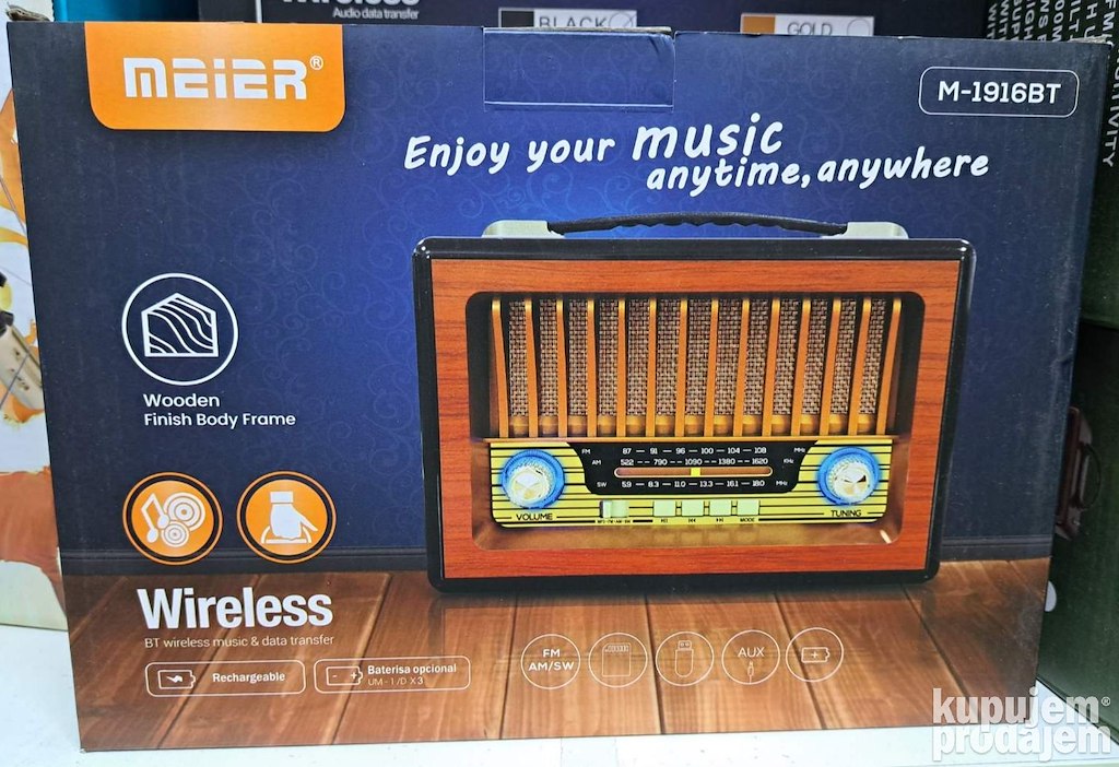 Retro radio