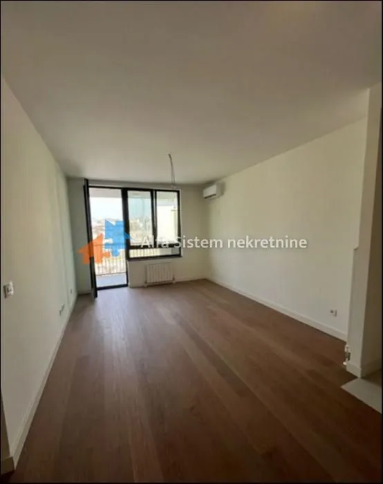 Izdavanje, poslovni prostor, 71m2, Beograd Na Vodi, Beograd