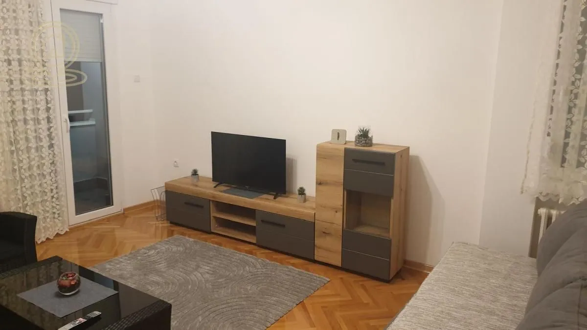 Izdavanje, dvosoban stan, 55m2, Medijana, Niš