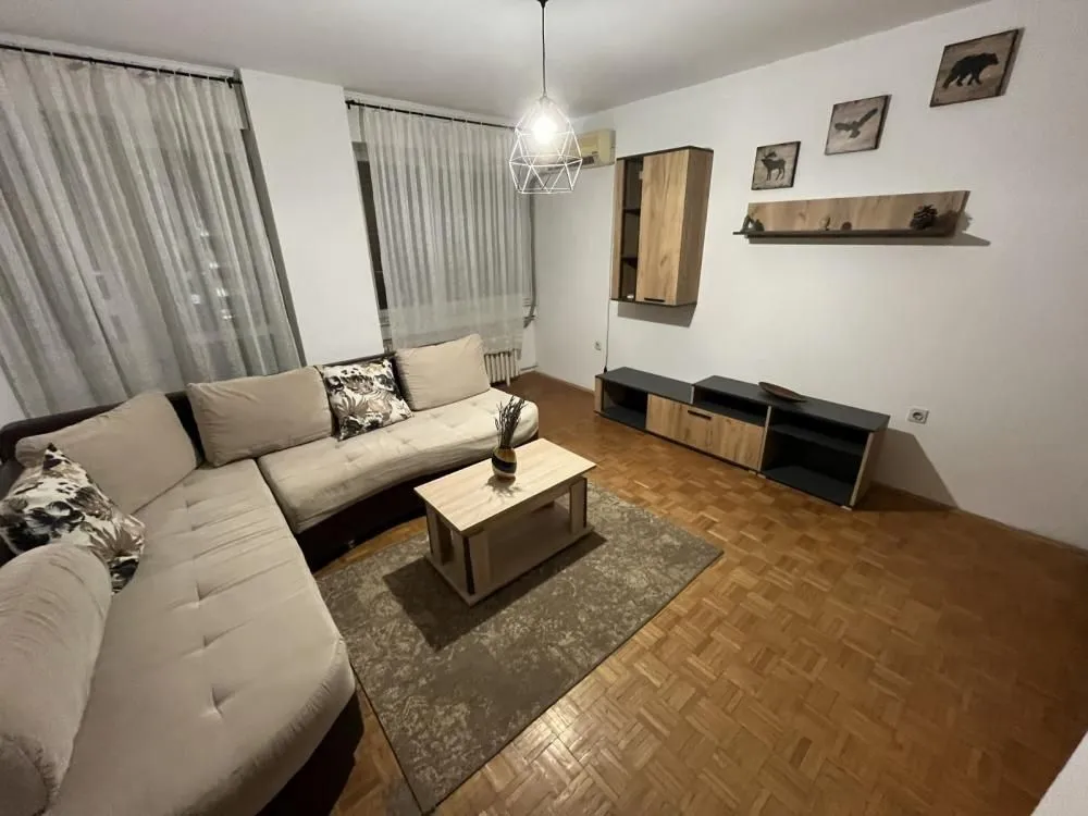 Izdavanje, trosoban stan, 74m2, Liman 3, Novi Sad, Novi Sad