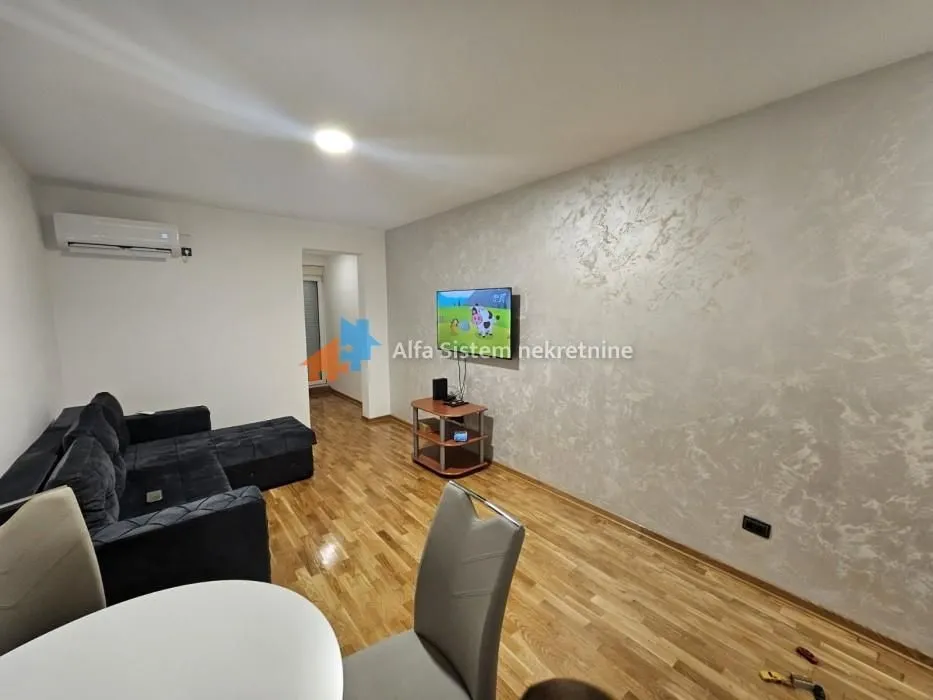 Izdavanje, jednosoban stan, 40m2, Kluz, Zvezdara, Beograd