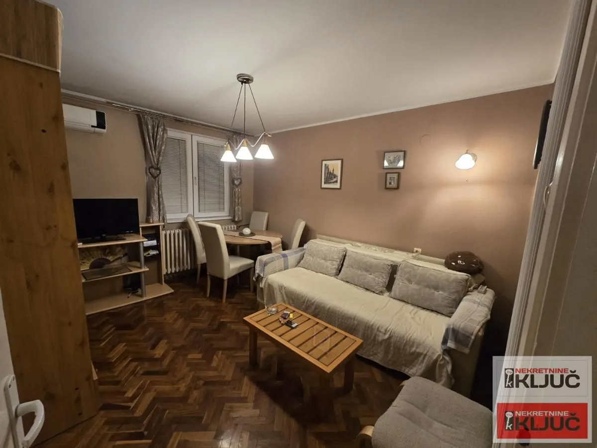 Prodaja, jednosoban stan, 34m2, Sajmište, Novi Sad