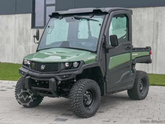 Traktor
John Deere Gator XUV865M