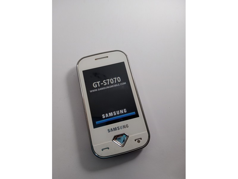 Samsung S7070