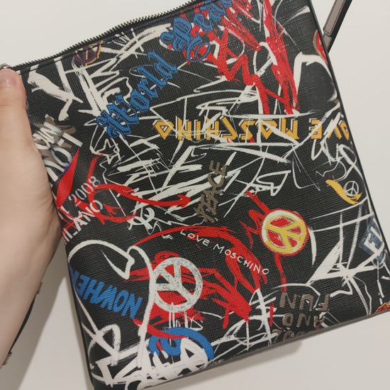 Moschino torba jednom nosena snizena 4000