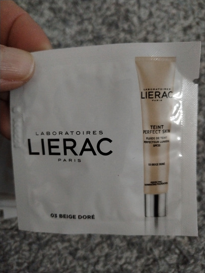 Lierac teint perfect skin tonirani fluid