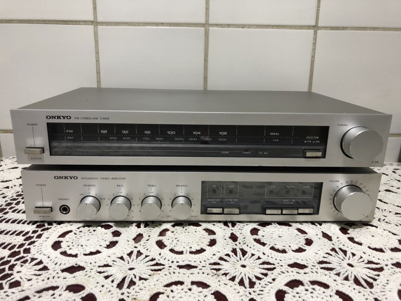 Onkyo A-05 i T-05