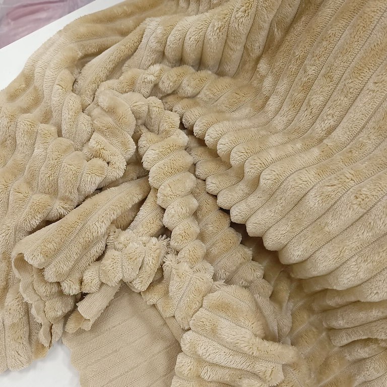 Parče minky pruge krem 60×175