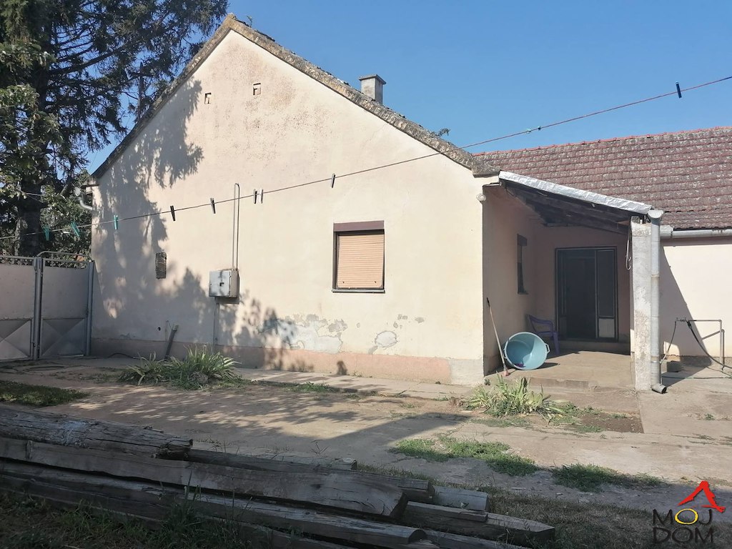 Kuca,ŽABALJ,CENTAR,kv: 82, € 65000, ID: 3004034