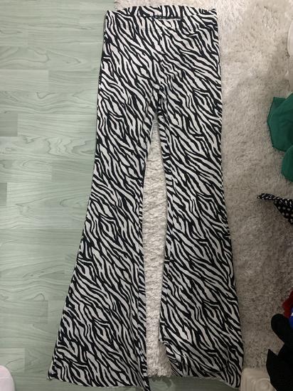 Pantalone zvonaste ❤️