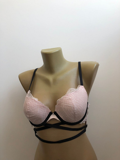 Hunkemoller brus, 75B