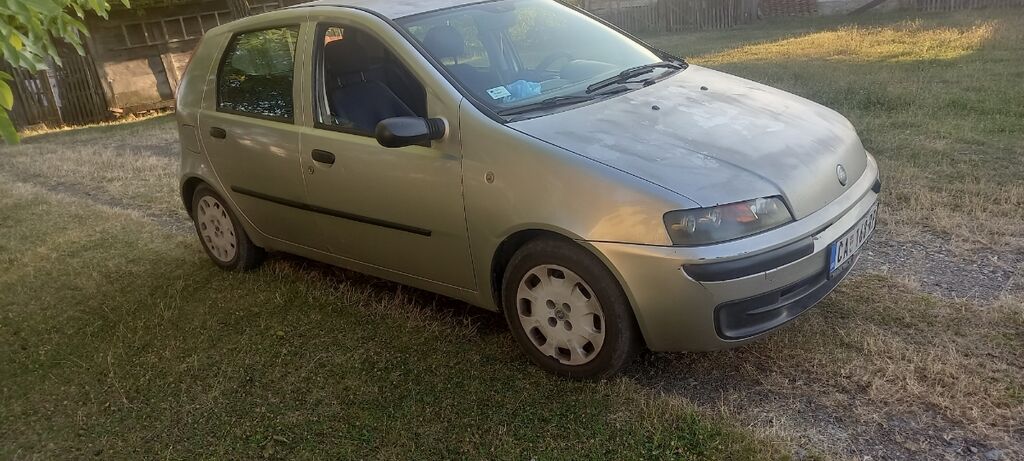 Fiat Punto: 1.9 l | 2002 г. 300 km. Hečbek