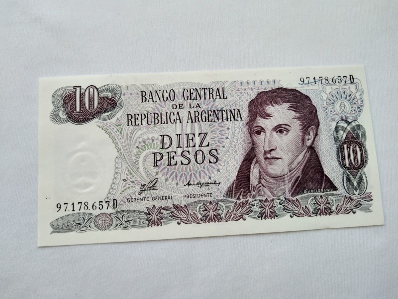 Argentina 10 australes,1974 god.UNC