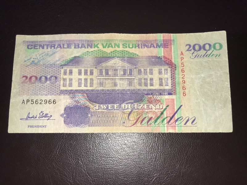 SURINAM 2000 GULDENA.