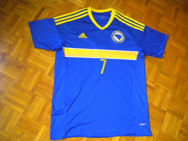 Bosna i Hercegovina #7 Bešić, size XL