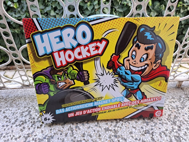 DRUSTVENA IGRA HERO HOCKEY-NOVO NOVO