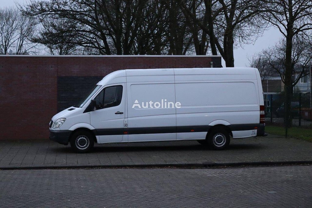 Prodaje se Mercedes-Benz SPRINTER minibus furgon na aukciji