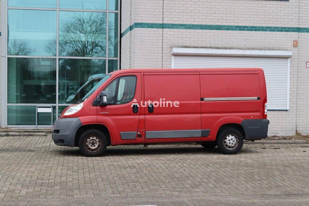 Prodaje se Citroen JUMPER 30 L2H1 2.2HDI 120 minibus furgon na aukciji