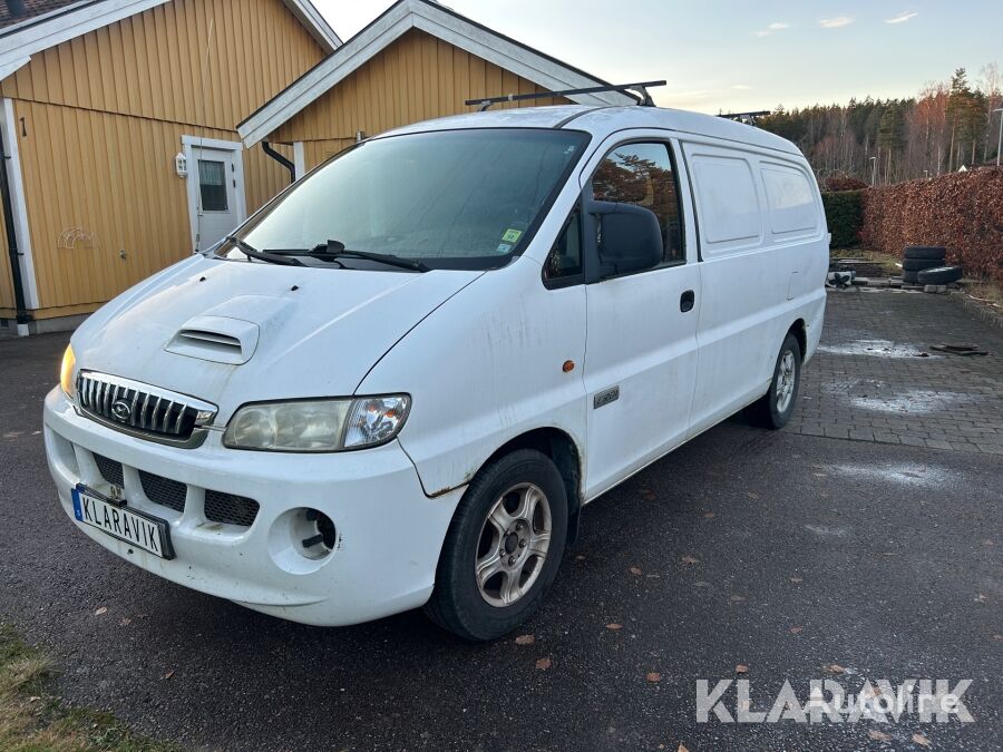 Prodaje se Hyundai H-1 minibus furgon na aukciji