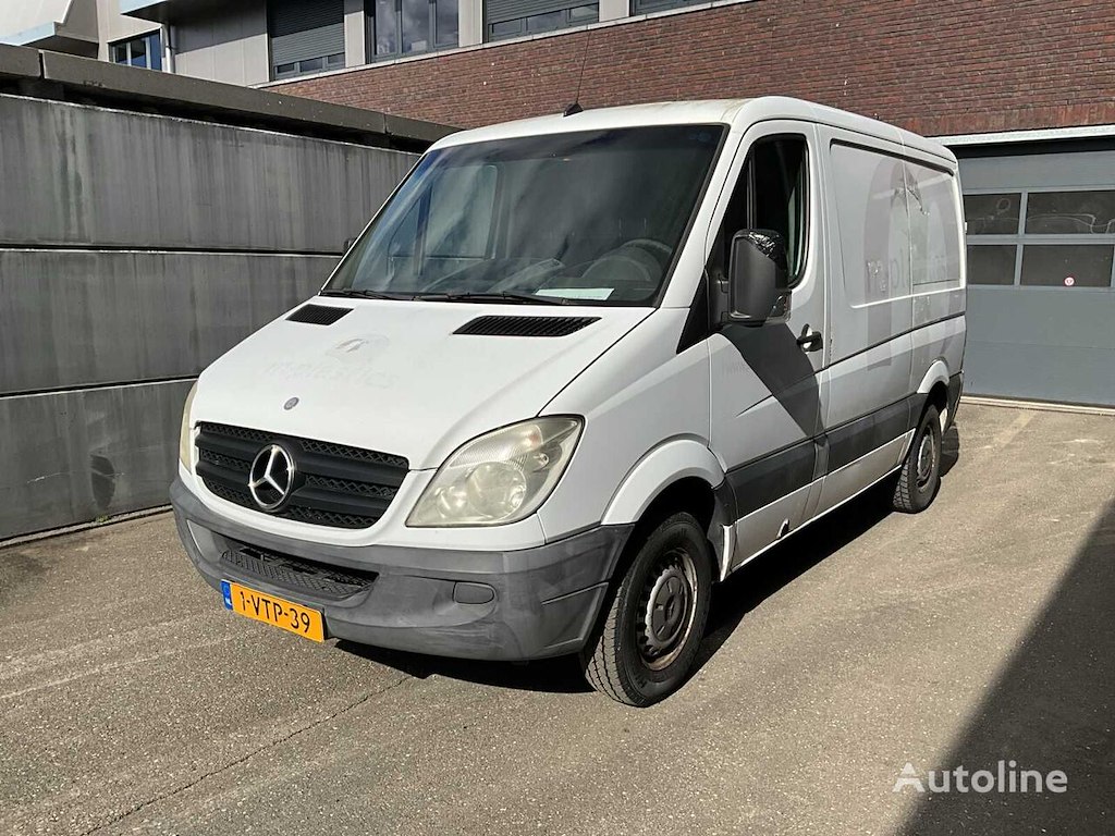 Prodaje se Mercedes-Benz Sprinter 209 2.2 CDI 325 minibus furgon na aukciji