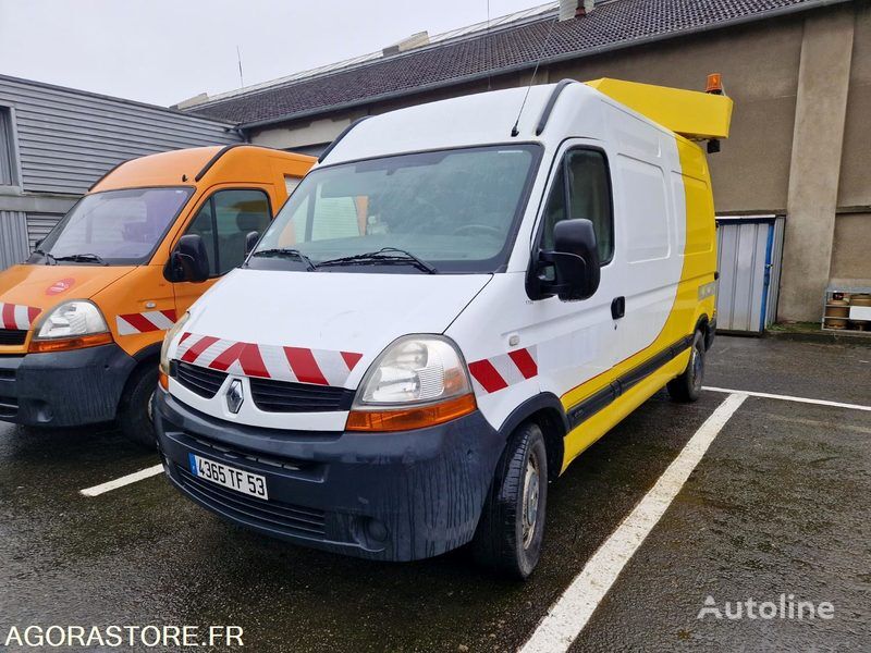 Prodaje se Renault Master minibus furgon na aukciji