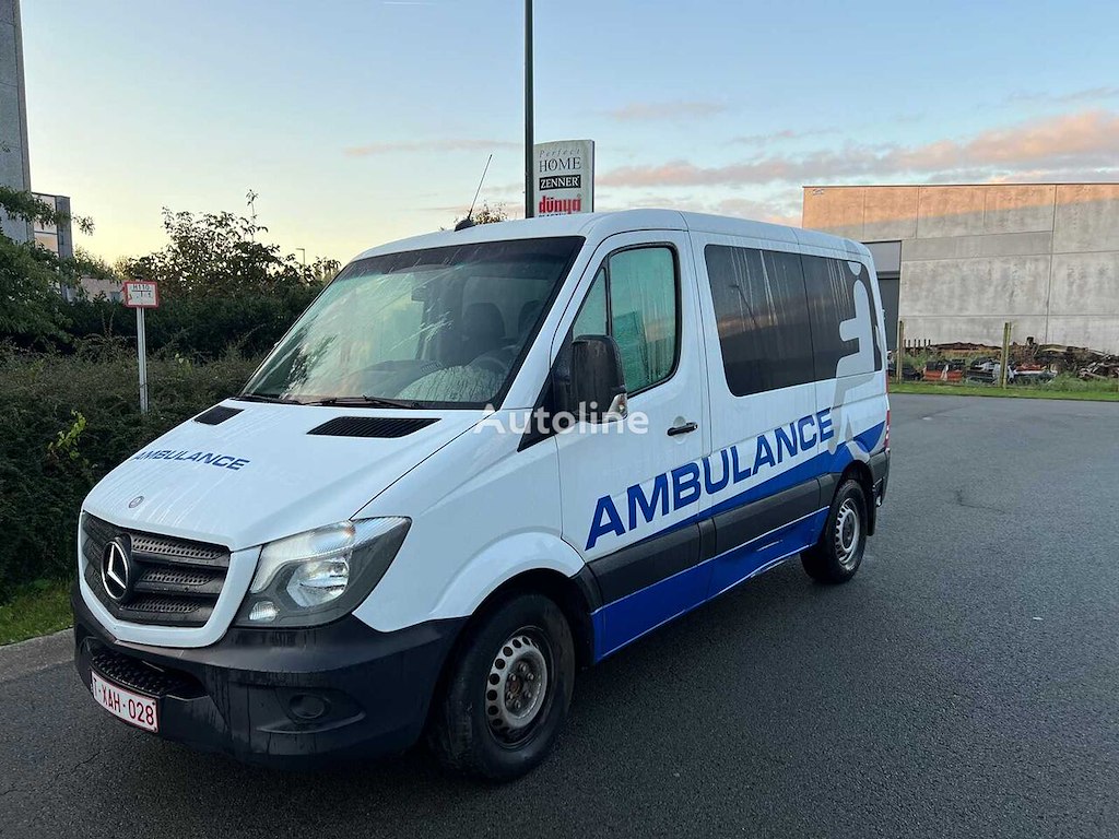 Prodaje se Mercedes-Benz SPRINTER minibus furgon na aukciji