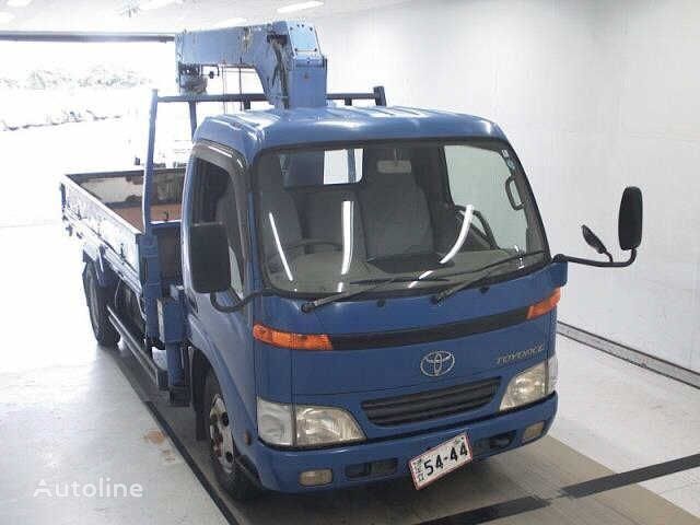 Toyota TOYOACE kamion s ravnom platformom < 3.5t