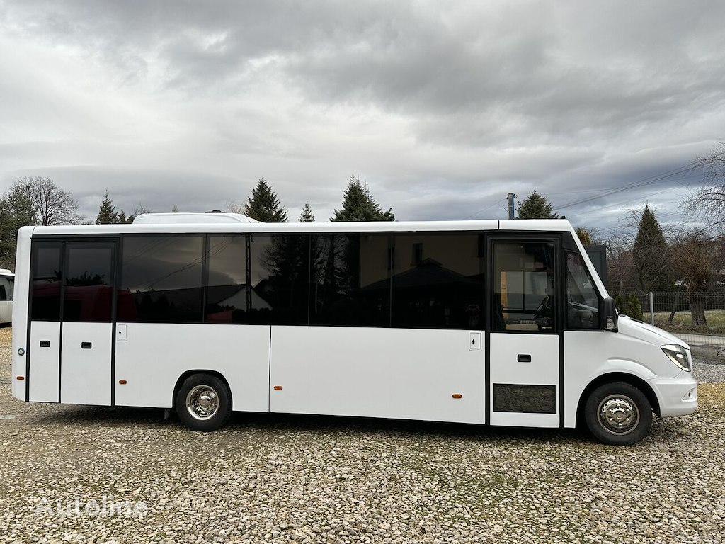 Mercedes-Benz 719CDI prigradski autobus