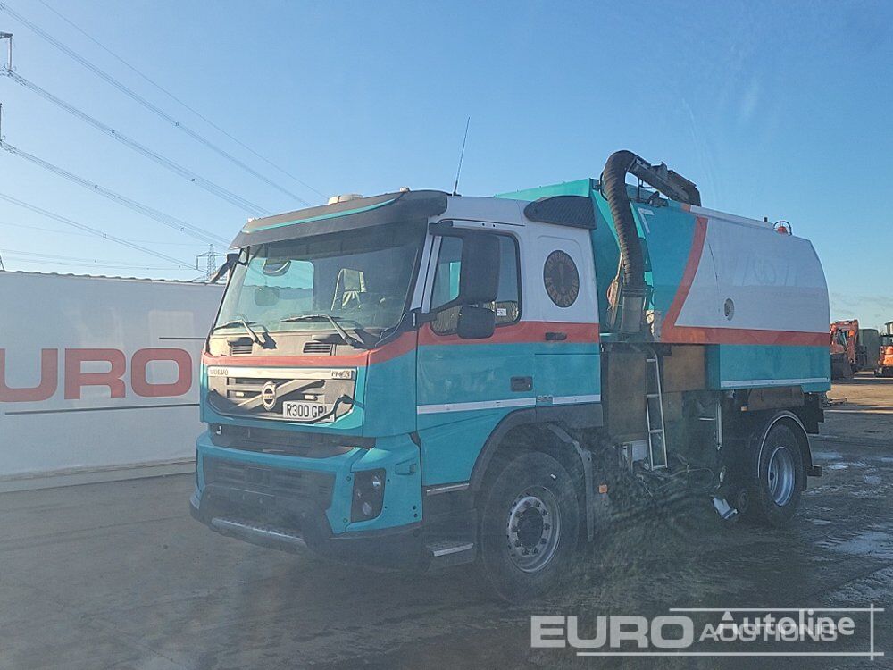 Prodaje se Volvo FMX-380 vozilo za čišćenje ulica na aukciji