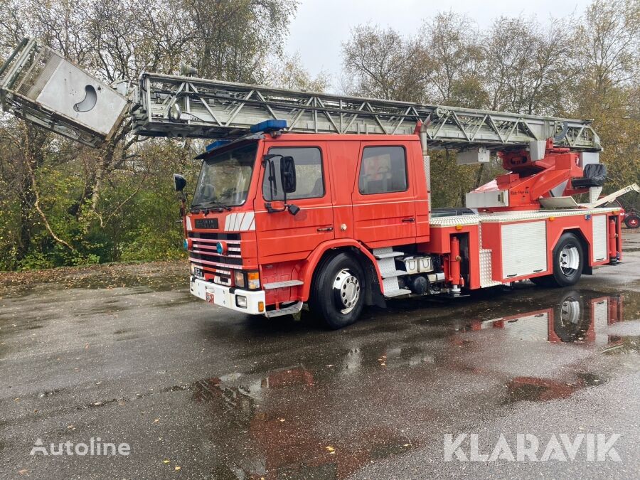 Prodaje se Scania 82 M automehaničke lestve na aukciji