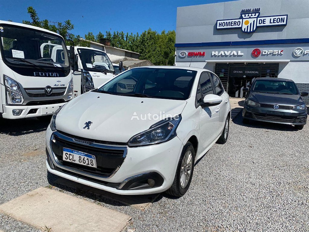 Peugeot 208 hečbek