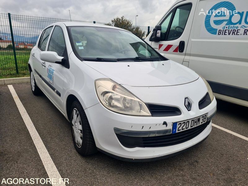 Prodaje se Renault CLIO hečbek na aukciji