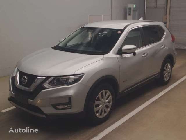 Nissan X-TRAIL krosover