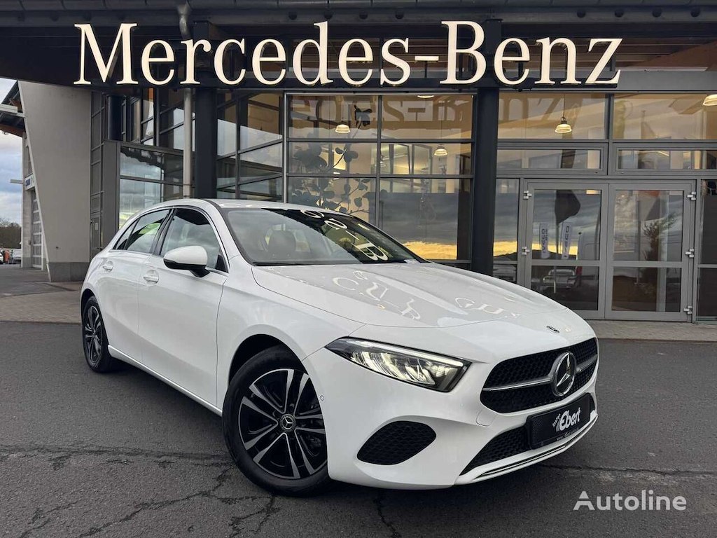 Mercedes-Benz Progressive Advanced+LED+IHC +RKamera+uvm hečbek