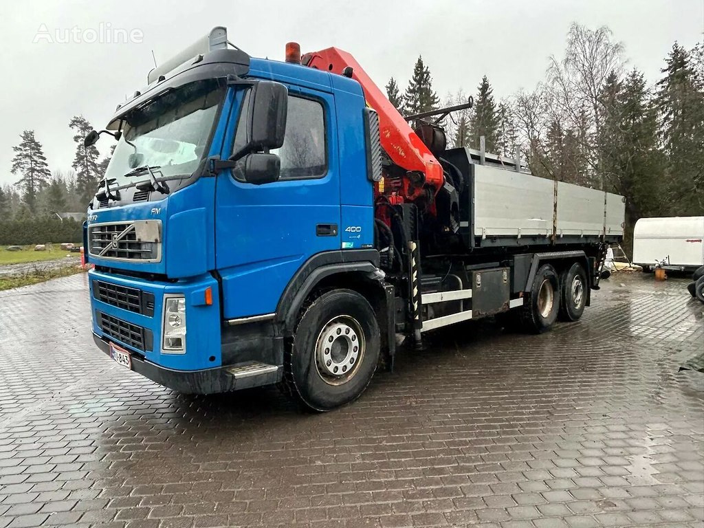 Volvo FM 400 6*2 kamion s ravnom platformom