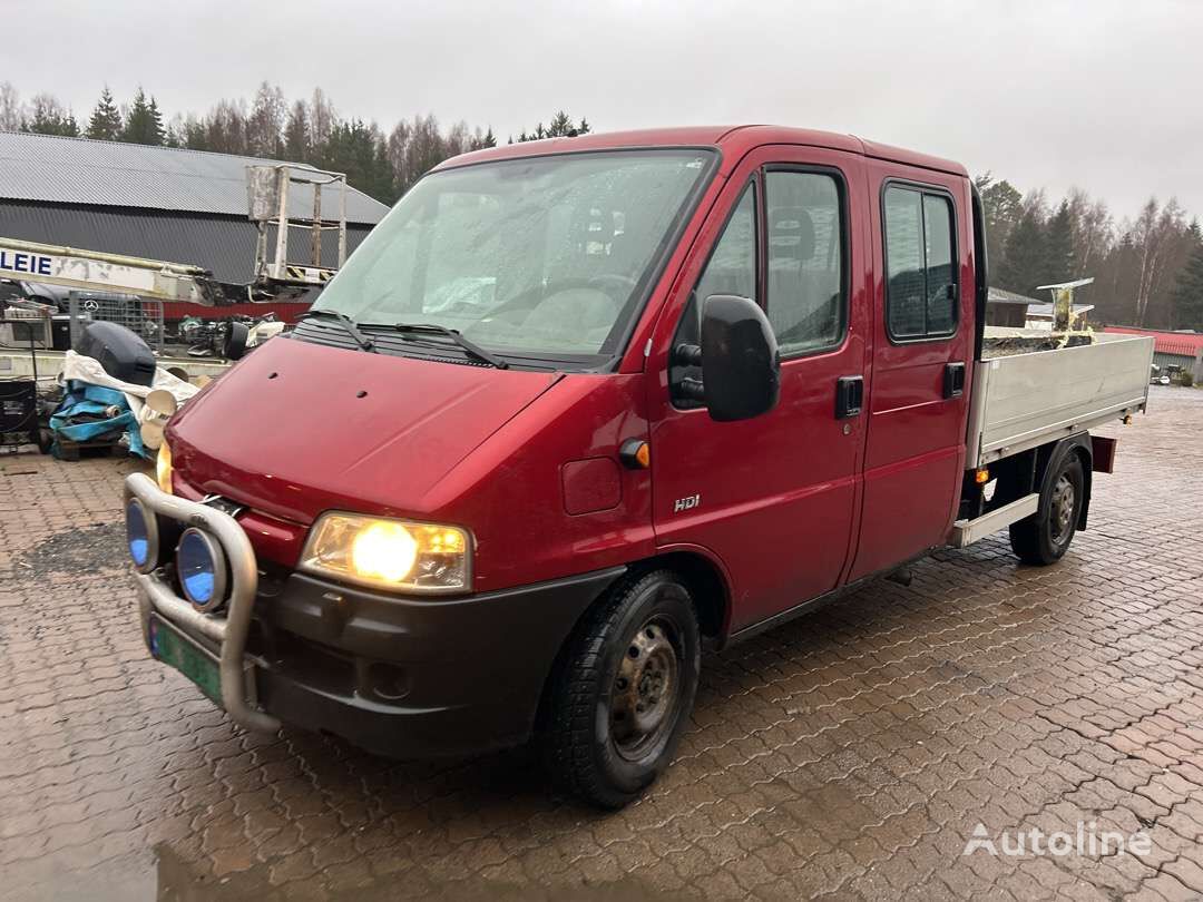 Prodaje se Peugeot BOXER 2.8 HDI kamion s ravnom platformom na aukciji