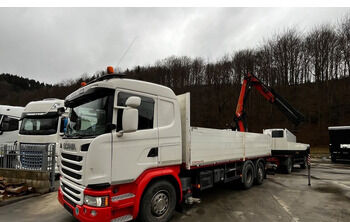 Scania R450 kamion s ravnom platformom + prikolica sa ravnom platformom