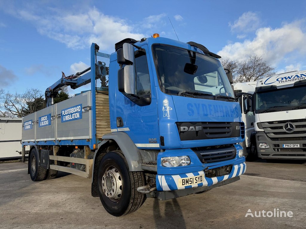 DAF LF55.250 kamion s ravnom platformom